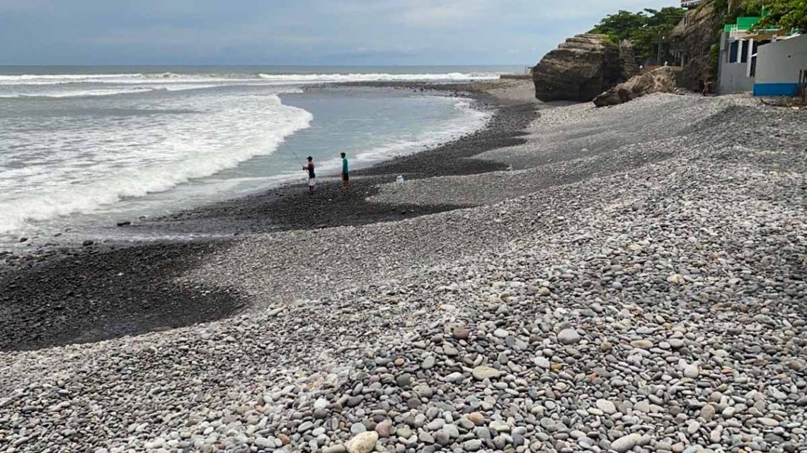 El Tunco Guide: Surf Relax Party Repeat